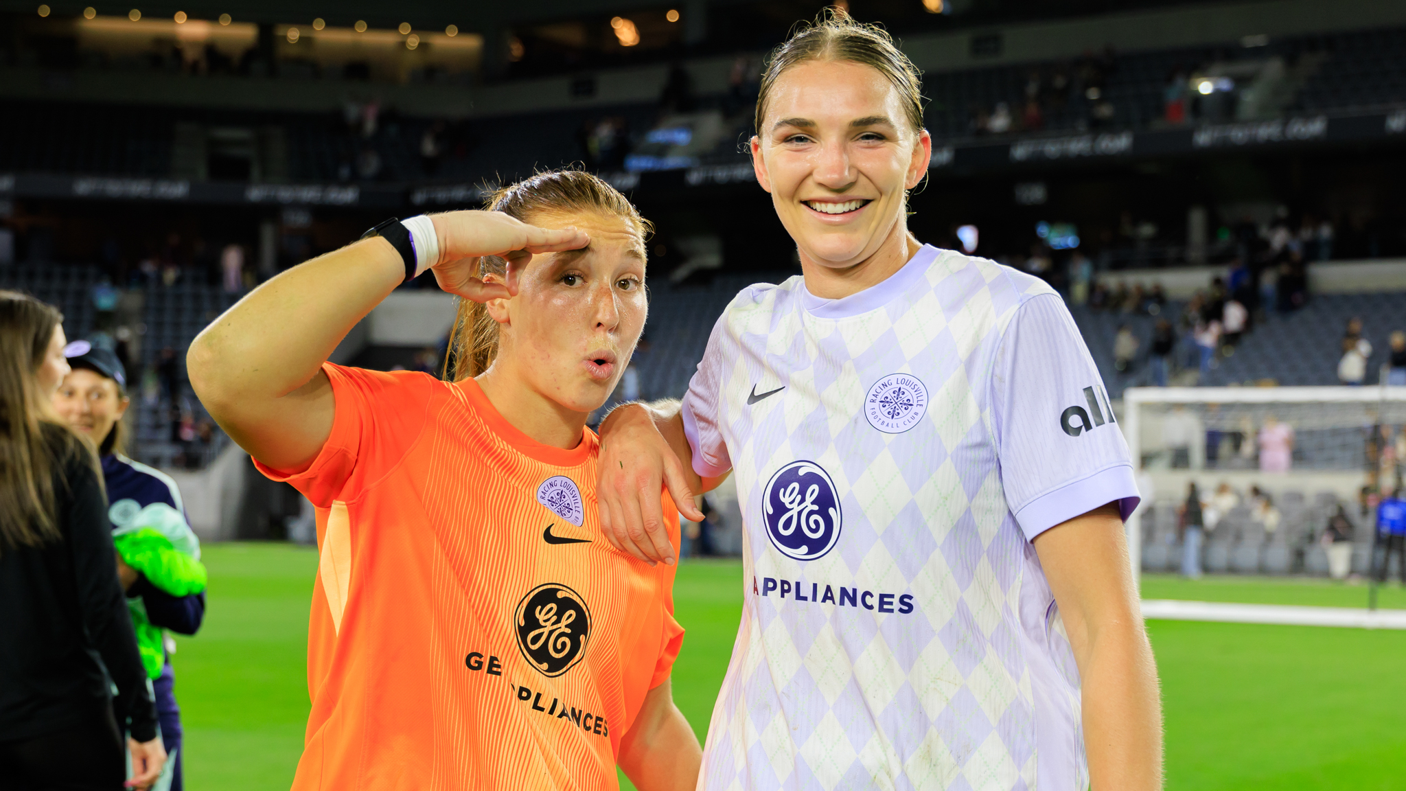 Racing's Bloomer, Flint earn NWSL monthly honors - Racing Louisville FC